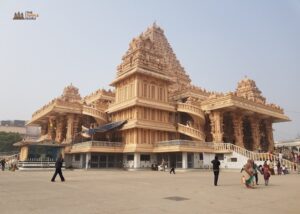 Chhatarpur Temple New Delhi - Info, Photos, Facts, Timing