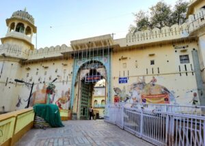 Shrinathji Temple Nathdwara - Info, History, Architecture