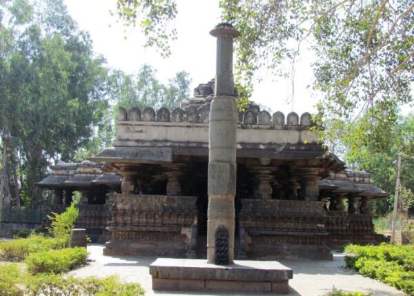 Hangal Tarakeshwara Temple Info Architecture History Photos