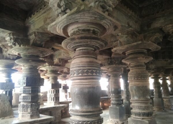 Hangal Tarakeshwara Temple Info Architecture History Photos