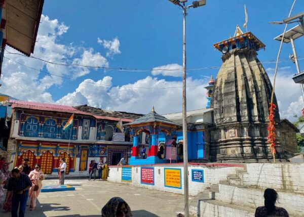 Ukhimath Omkareshwar Temple - The Temple Guru