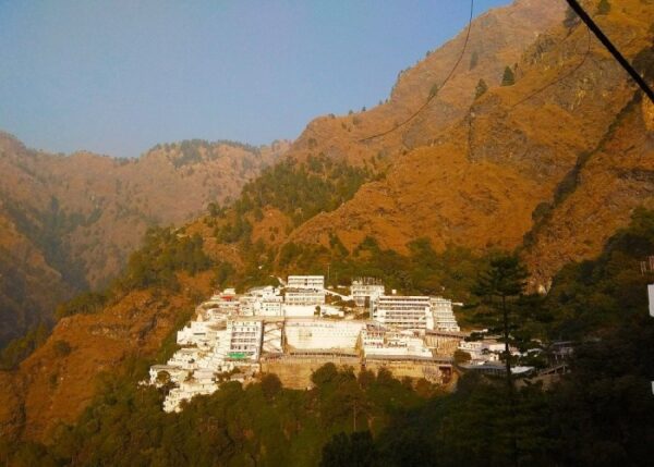 Vaishno Devi Temple Katra - Info History Photos Location