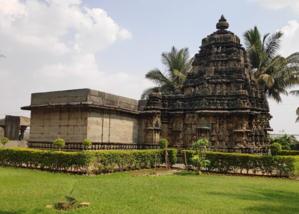 Kalleshwara Temple Hire Hadagali Info History Photos Timing