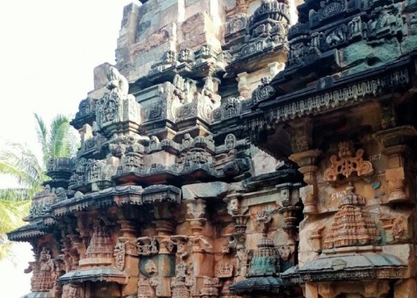 Kalleshwara Temple Hire Hadagali Info History Photos Timing