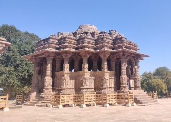 Modhera Sun Temple - Info History Photos Timing Location
