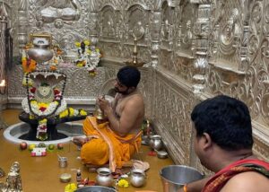 Dagdusheth Halwai Ganpati Temple - Info History Architecture